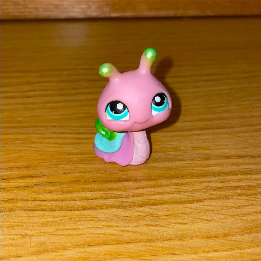 Littlest Pet Shop # 128 Retired Pink Snail With Green… - Gem